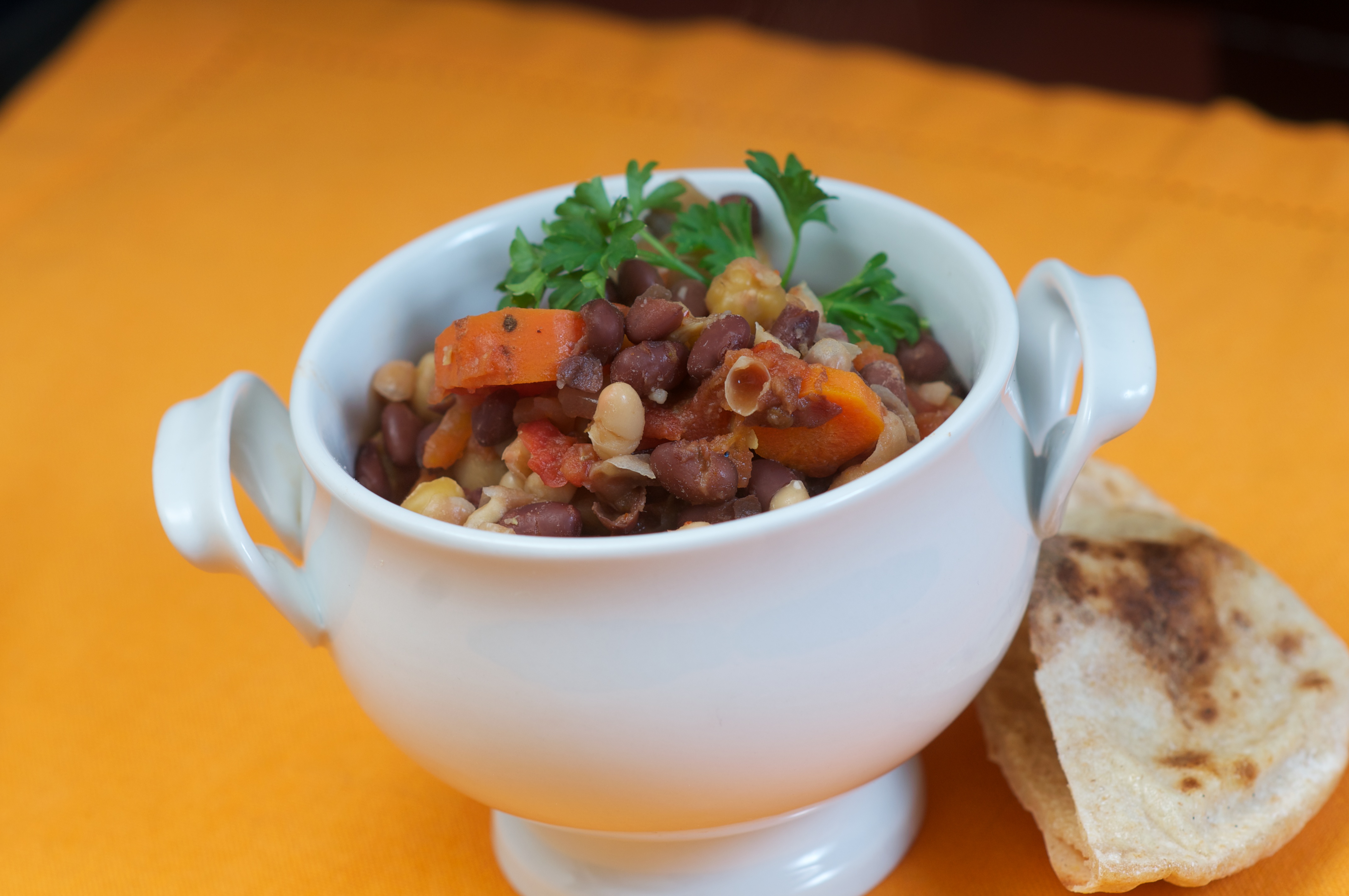 Hearty Vegetarian Chili | Saladmaster Recipes